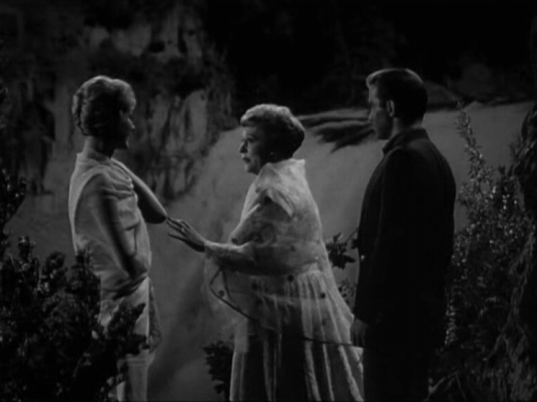 Shatner's Toupee: Alfred Hitchcock Presents: "Mother, May I Go Out to Swim?" - a toupological ...