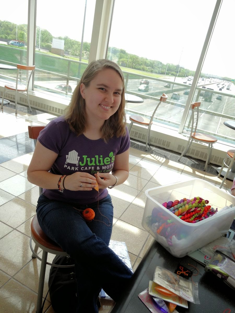 Yarnplayer's Tatting Blog: Tatting Police