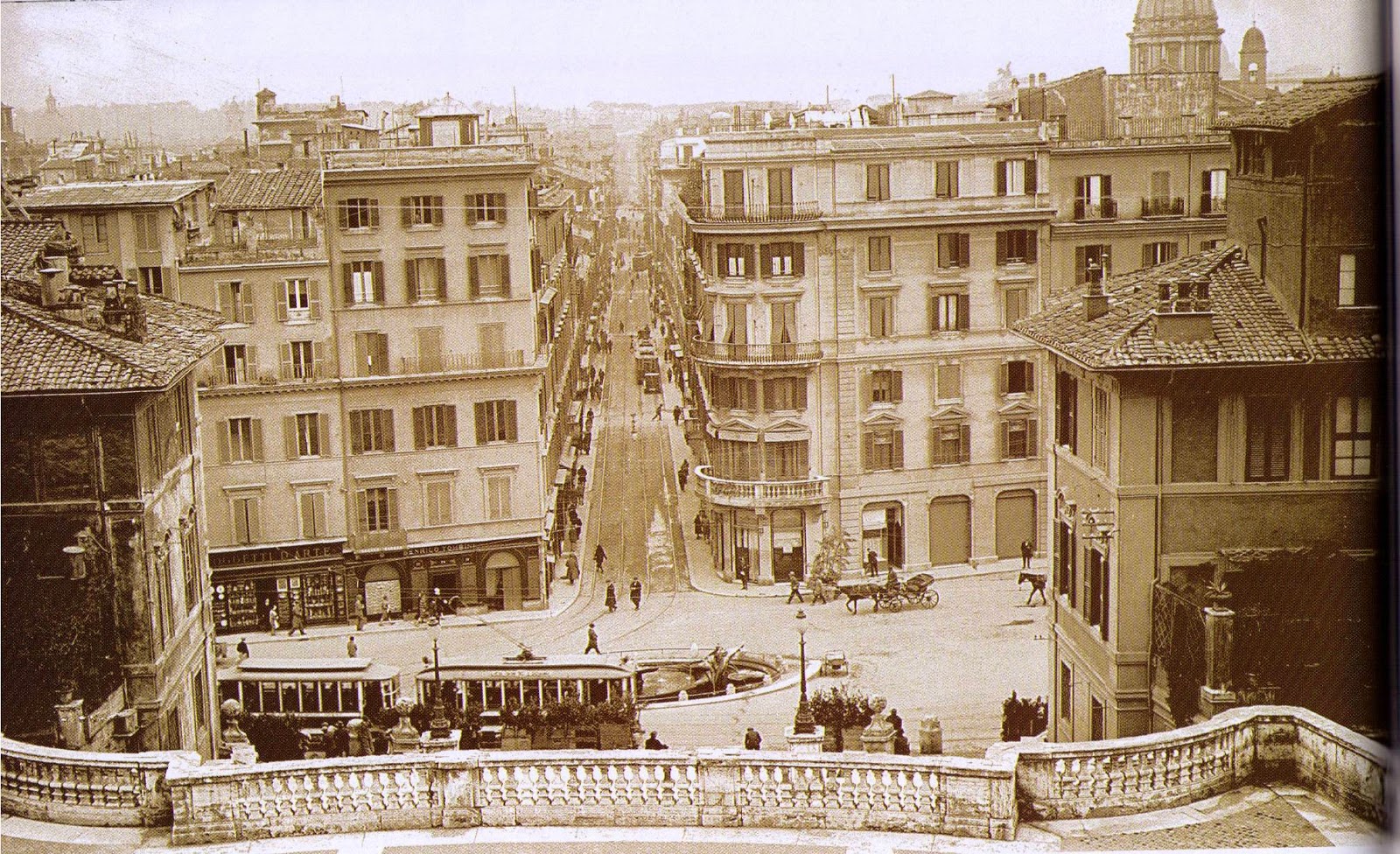 Rome Italy in the Footsteps of Louis Couperus: Via Condotti & Piazza ...