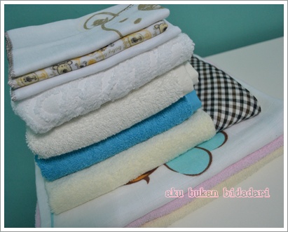 aku bukan bidadari: BABY STUFF :: Keperluan MANDI baby dan grooming set
