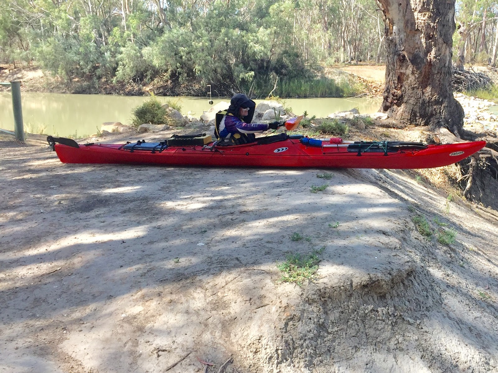Simon Joe (and Tony?) Big Kayak Paddle: Day 2 Berri to Campsite 38 ...