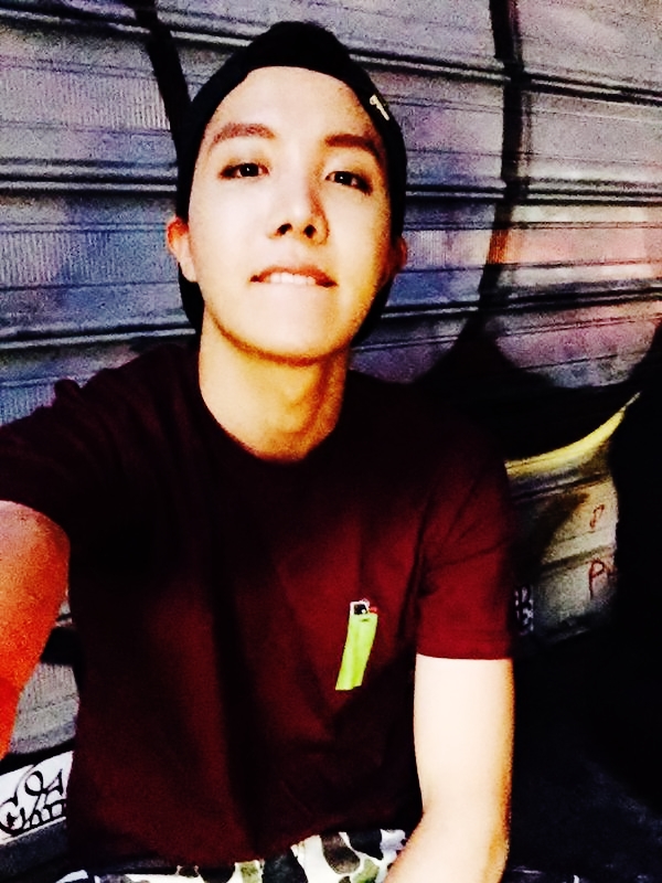 Arquivos : Selca J-Hope