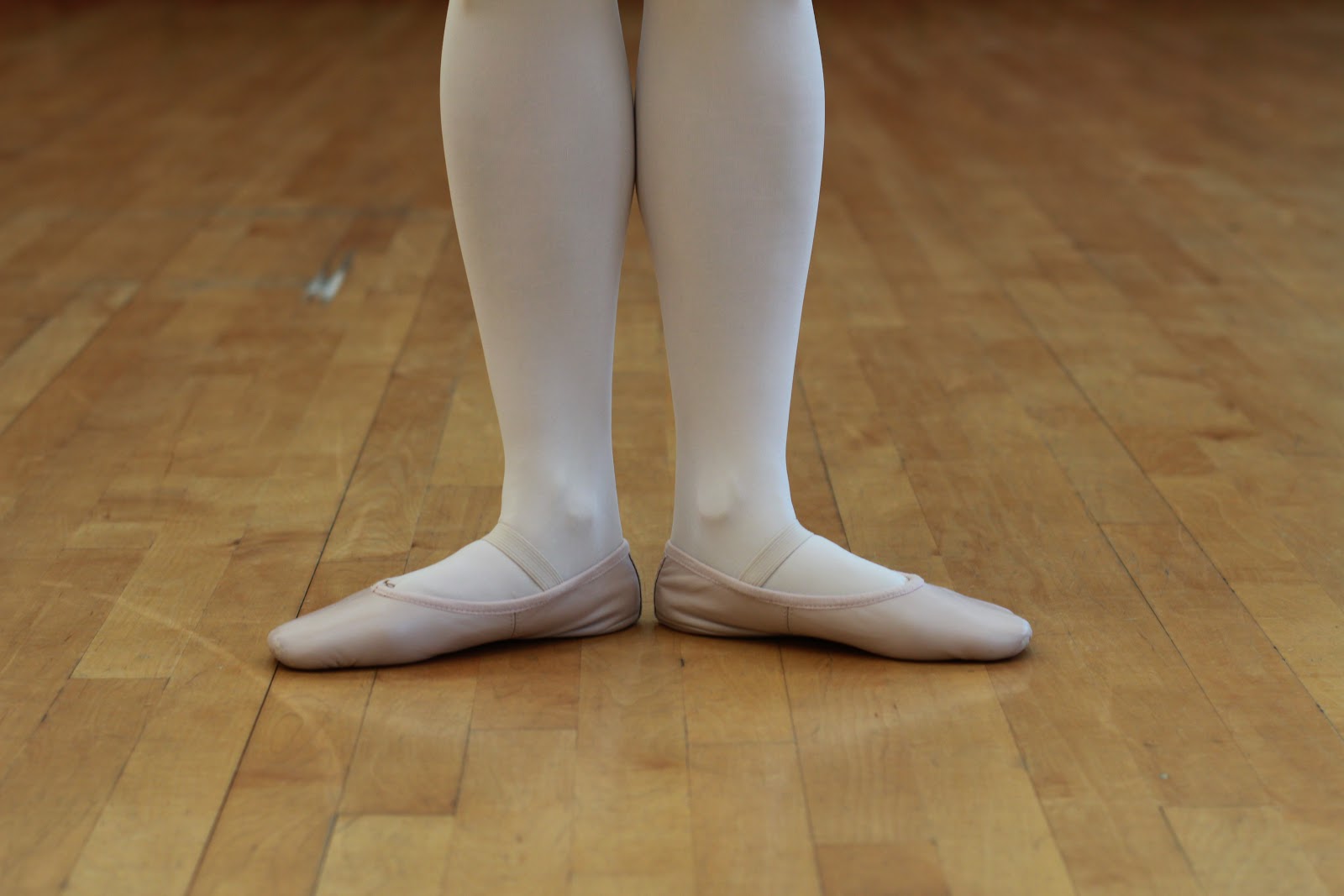 Karen's Dancing Memory: The position of the Feet