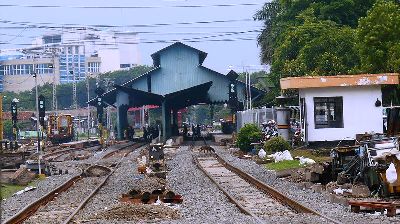Stasiun Kereta Api di Surabaya ~ SURABAYA Info Wisata