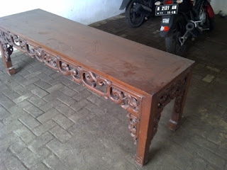 MEJA SEMBAYANG CHINA (ALTAR TABLE) (SOLD)
