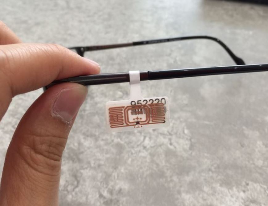 RFID Bloggy'n Tips: Hybrid Tag (UHF & NFC) is ideal for Product ID in ...