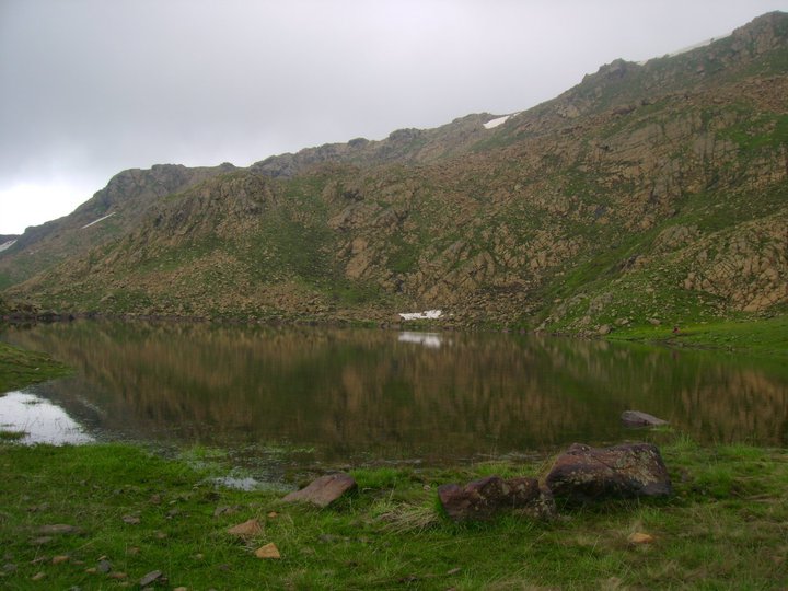 RRAJCA JONE: Liqenet e rrajces