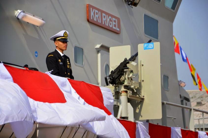 Garuda Militer: Penampakan KRI Rigel