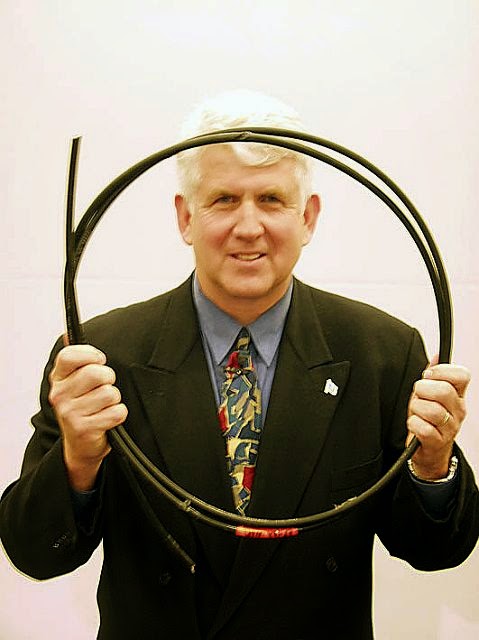 Efemerides de Tecnologia: 22 de mayo (1973) se presenta la Ethernet. El ... Efemerides de Tecnologia: 22 de mayo (1973) se presenta la Ethernet. El ...