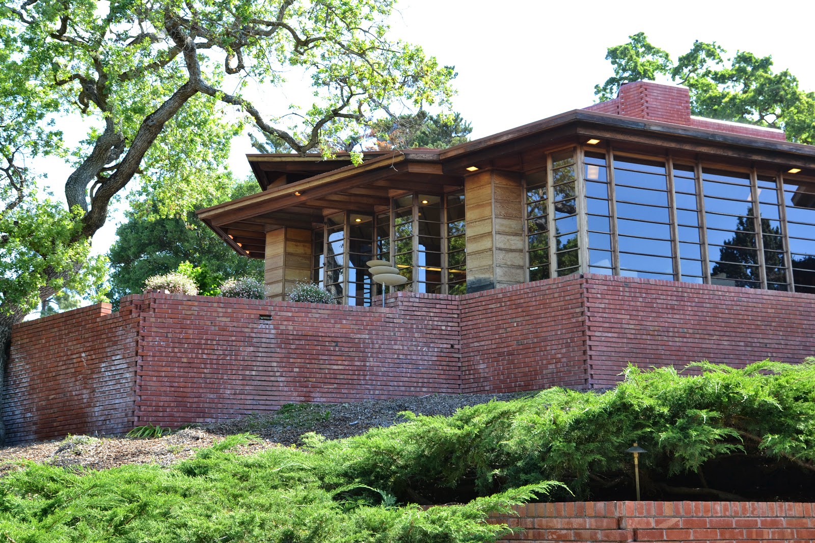 sleeping with my eyes open: Hanna House: Frank Lloyd Wright masterpiece ...