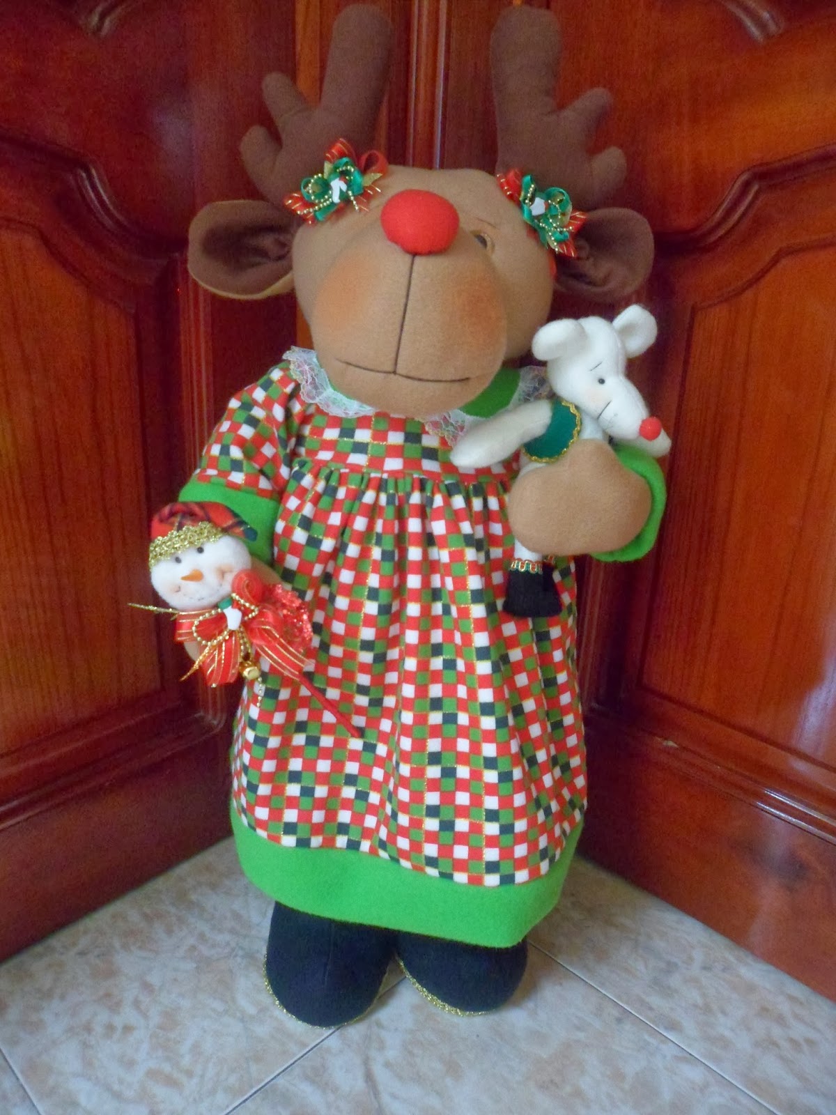 MUÑECOS DE NAVIDAD: MUÑECOS NAVIDEÑOS EN TELA