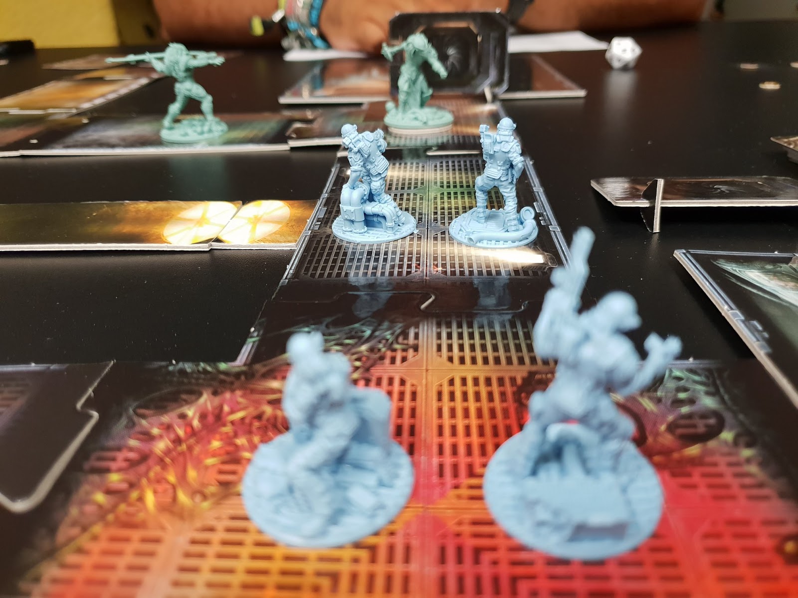 Alien vs. Predator: The Hunt Begins ~ BoardgameMonkeys