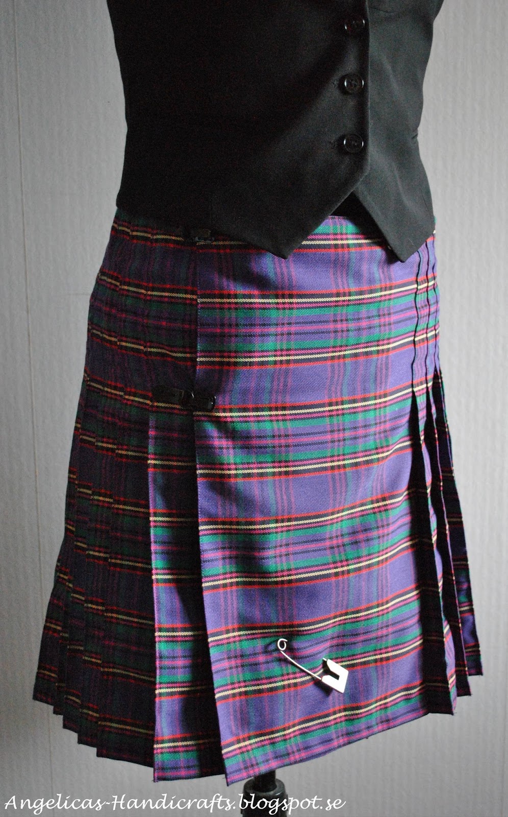 Angelica's Handicrafts: Purple Wool Kilt