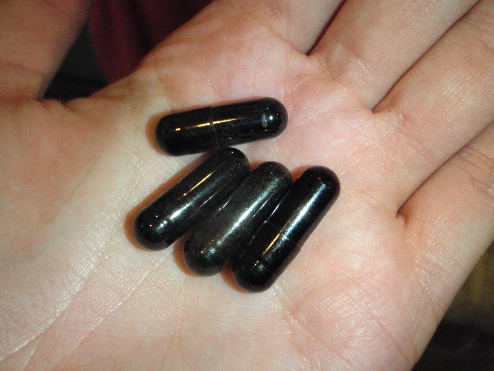 GLITTER PUKE!!: Godefroy Hair dye pods