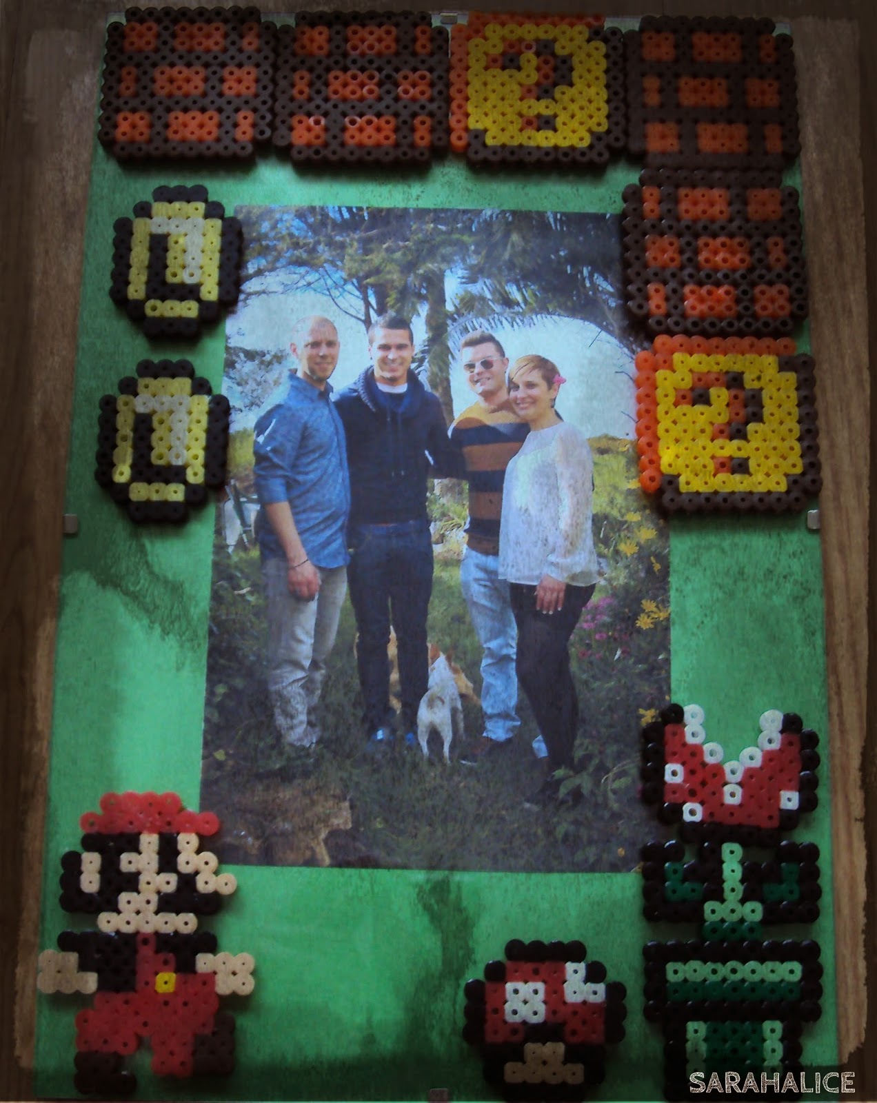 si vous voulez podeis: Marco de fotos de Super Mario Bross