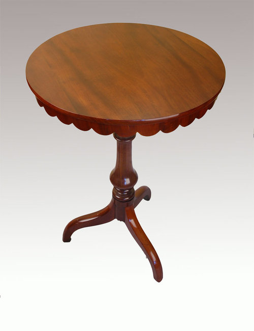 My Antique World: Small Antique tables