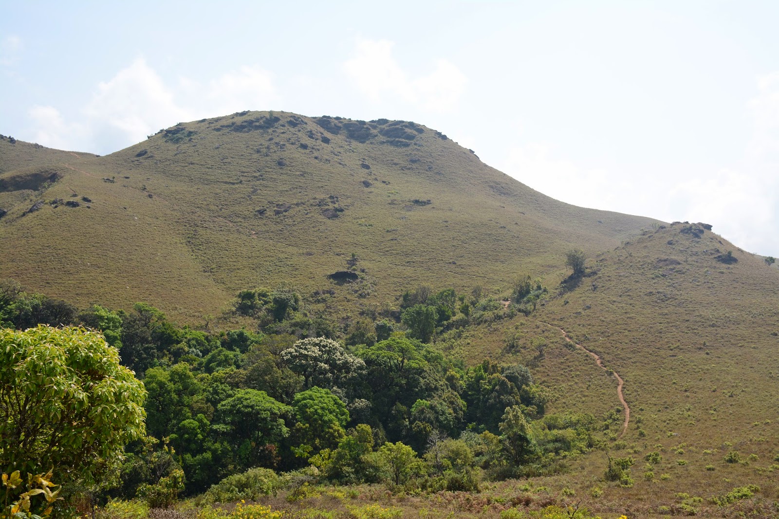 Our Travel Tales: Trek to Ballarayanadurga Fort