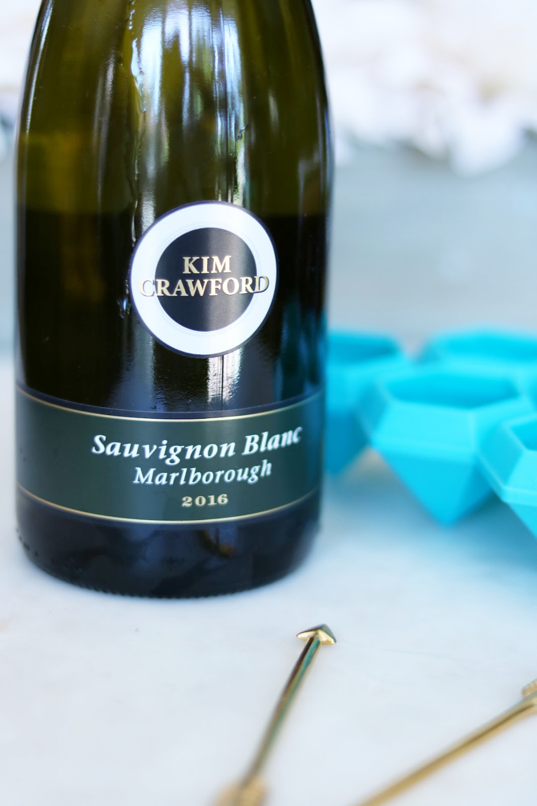 DIY: Diamond wine ice cubes — Covet & Acquire