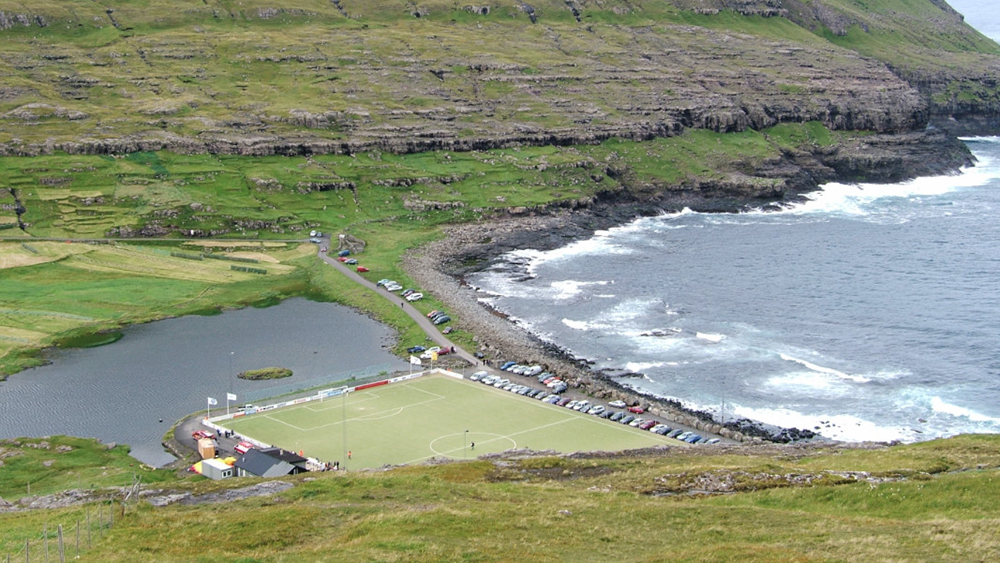 Fernando Amaral FC: Estádios estranhos... Eidi Stadium - Ilhas Faroer.