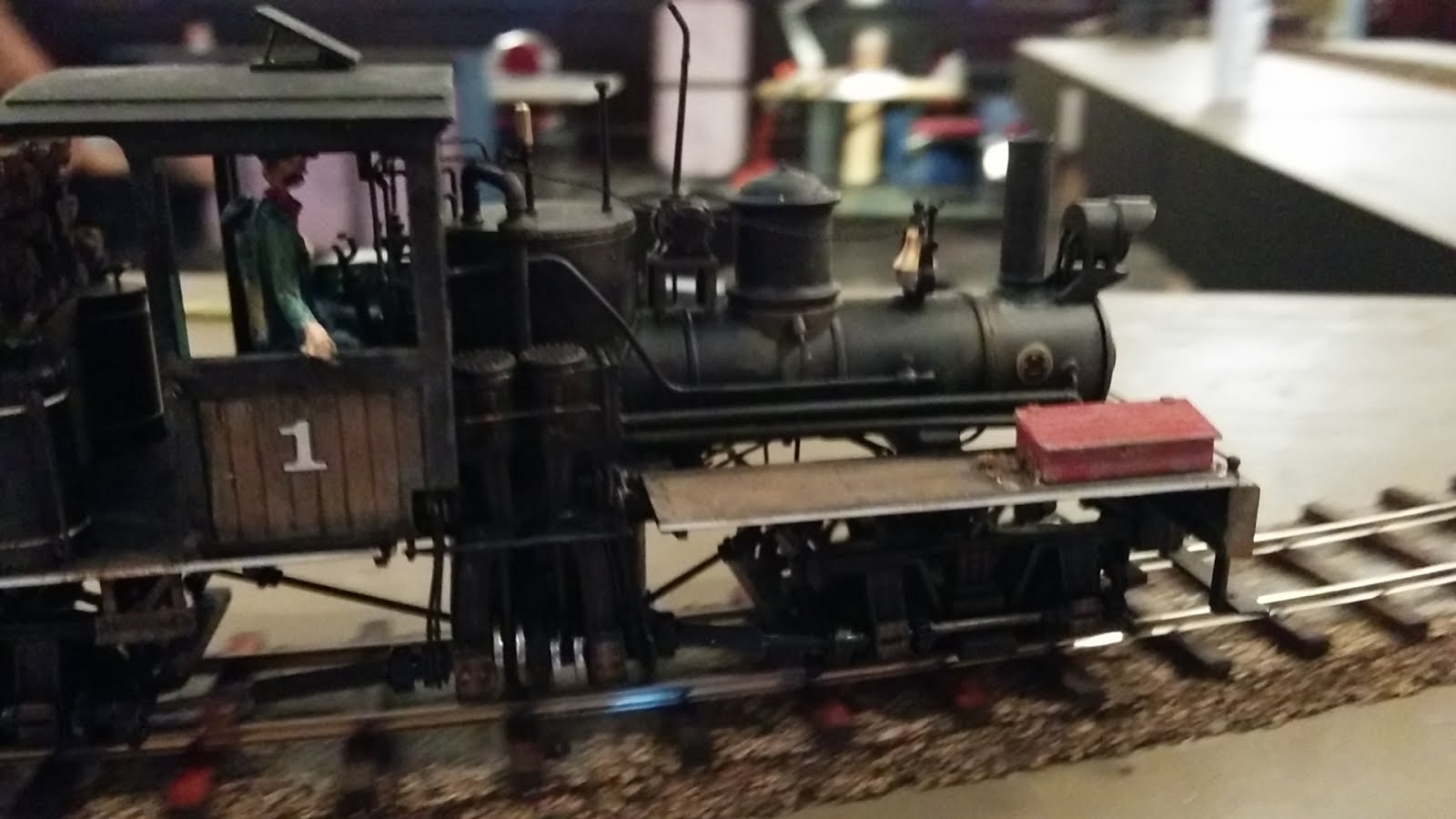 "Heavy Weather": On30 Bachmann Shay painted and weathered using acrylic paints