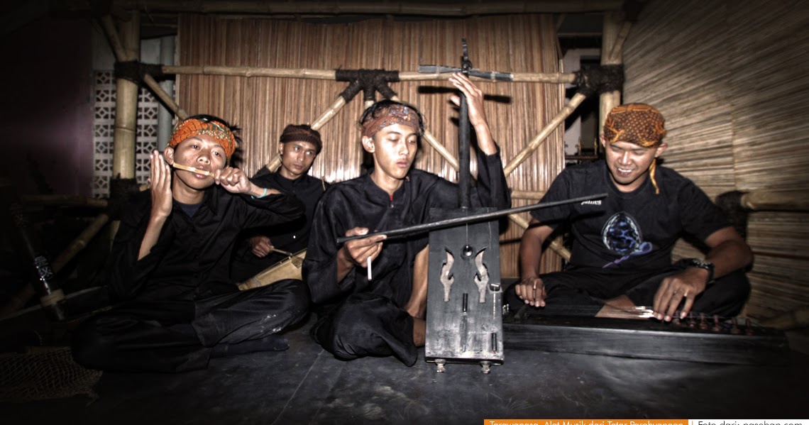 PERANAN KESENIAN MUSIK TRADISIONAL TARAWANGSA | GUDANG ILMU MANDIRI