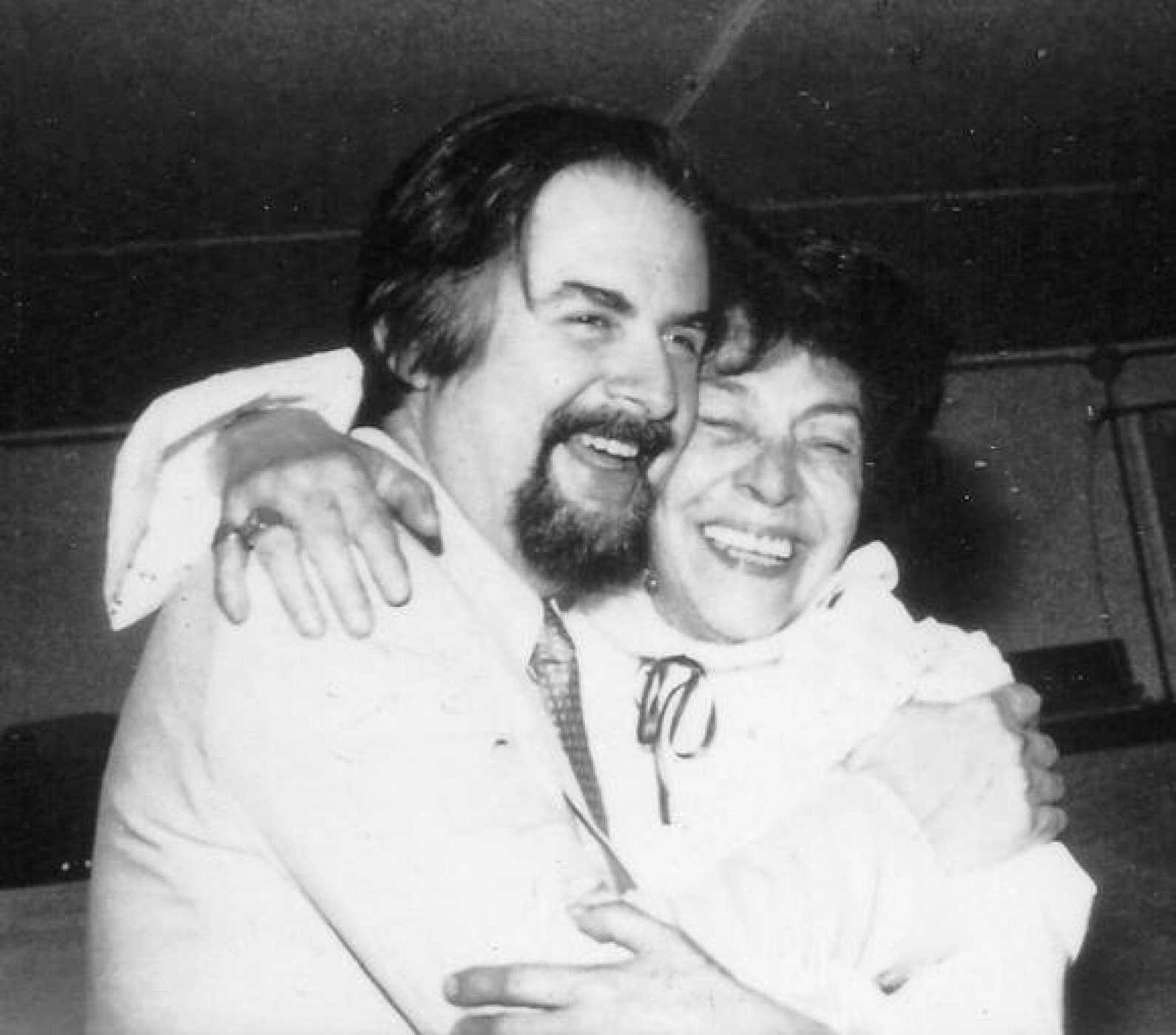 DRAGON: Memoria por correspondencia by Emma Reyes / A Classic of the ...