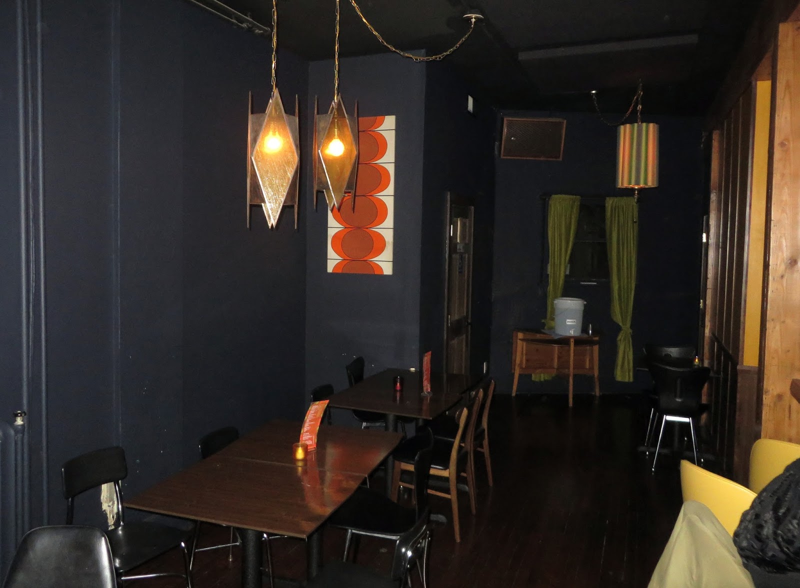 Rotgut.org Blog: #2559 #S1259 - Revolver Bar, Seattle - 6/8/2014