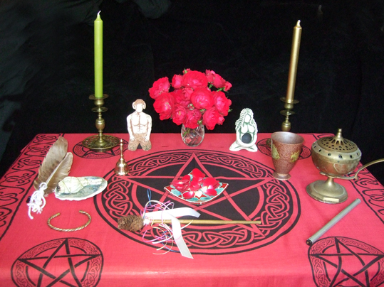 A bad witch's blog: Summer Solstice Review: Wicca Moon Litha Ritual Box