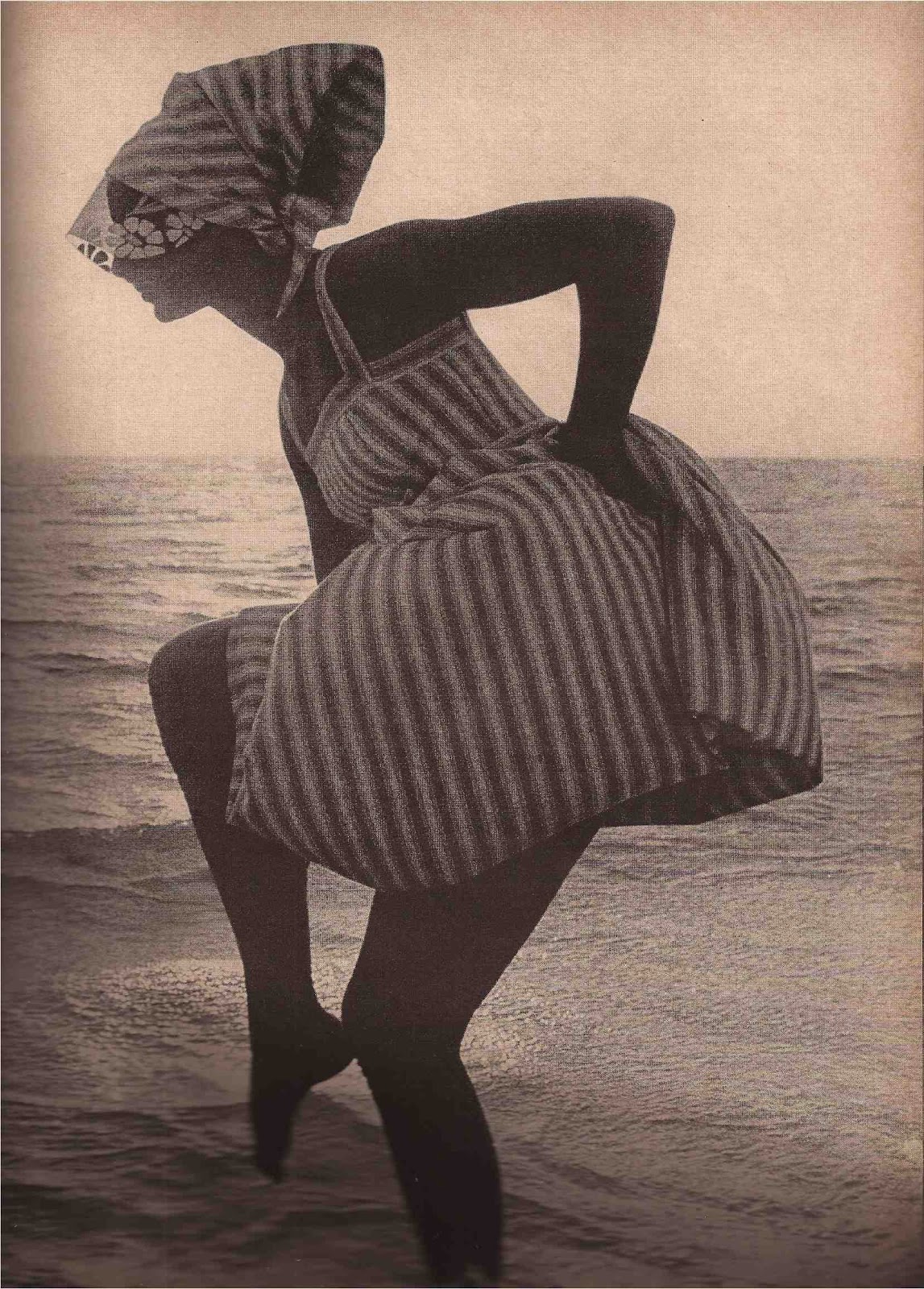 devodotcom: DRESS PRESS - SUMMER 1966