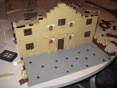 Trendy Mindy and Her Loves...: Walker's Alamo Project