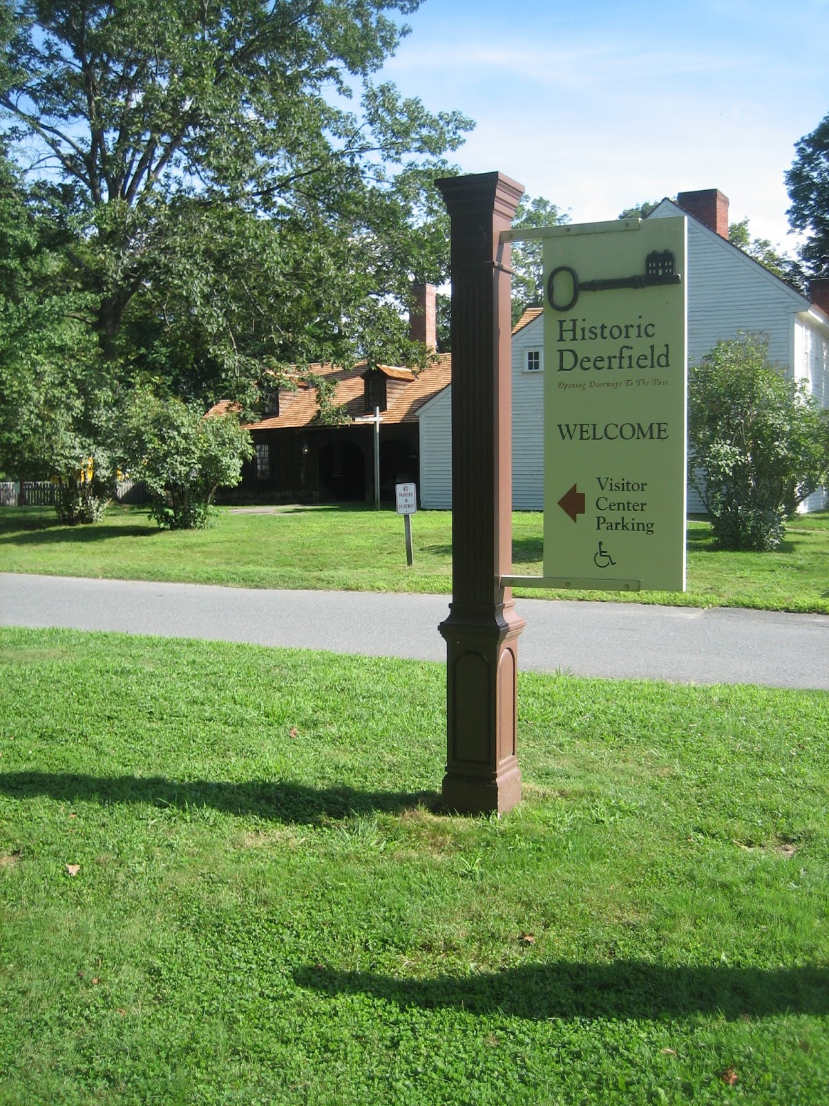 RENeW: Summer Scenes from Old Deerfield and its Great Schools - The ...