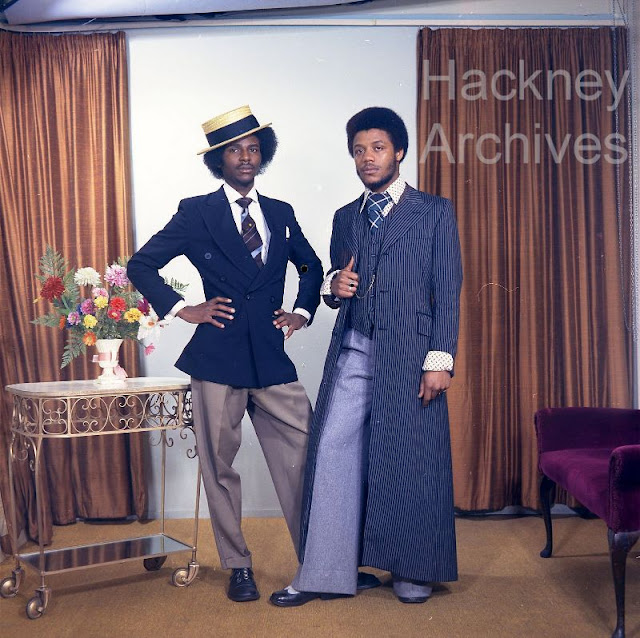 Extraordinary Studio Portrait Photos That Show How Londoners Looked ...