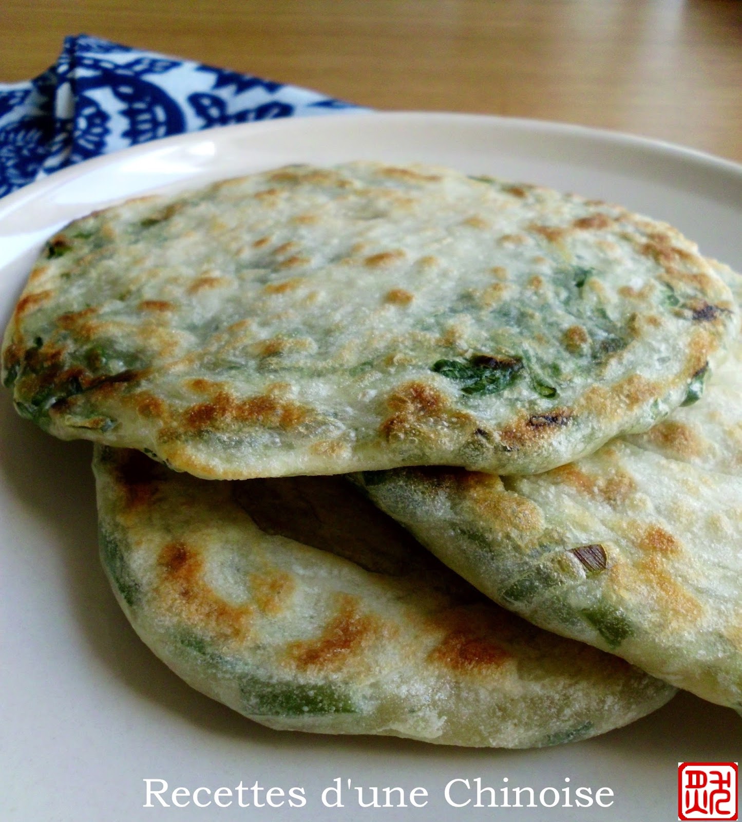 Recettes d'une Chinoise: Cong you bing (galette fine aux ciboules) 葱油饼 ...