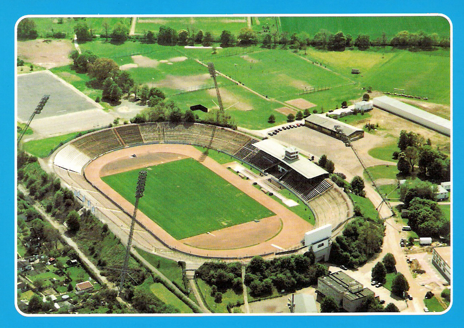 Stadium view. ERNST GRUBE STADION.