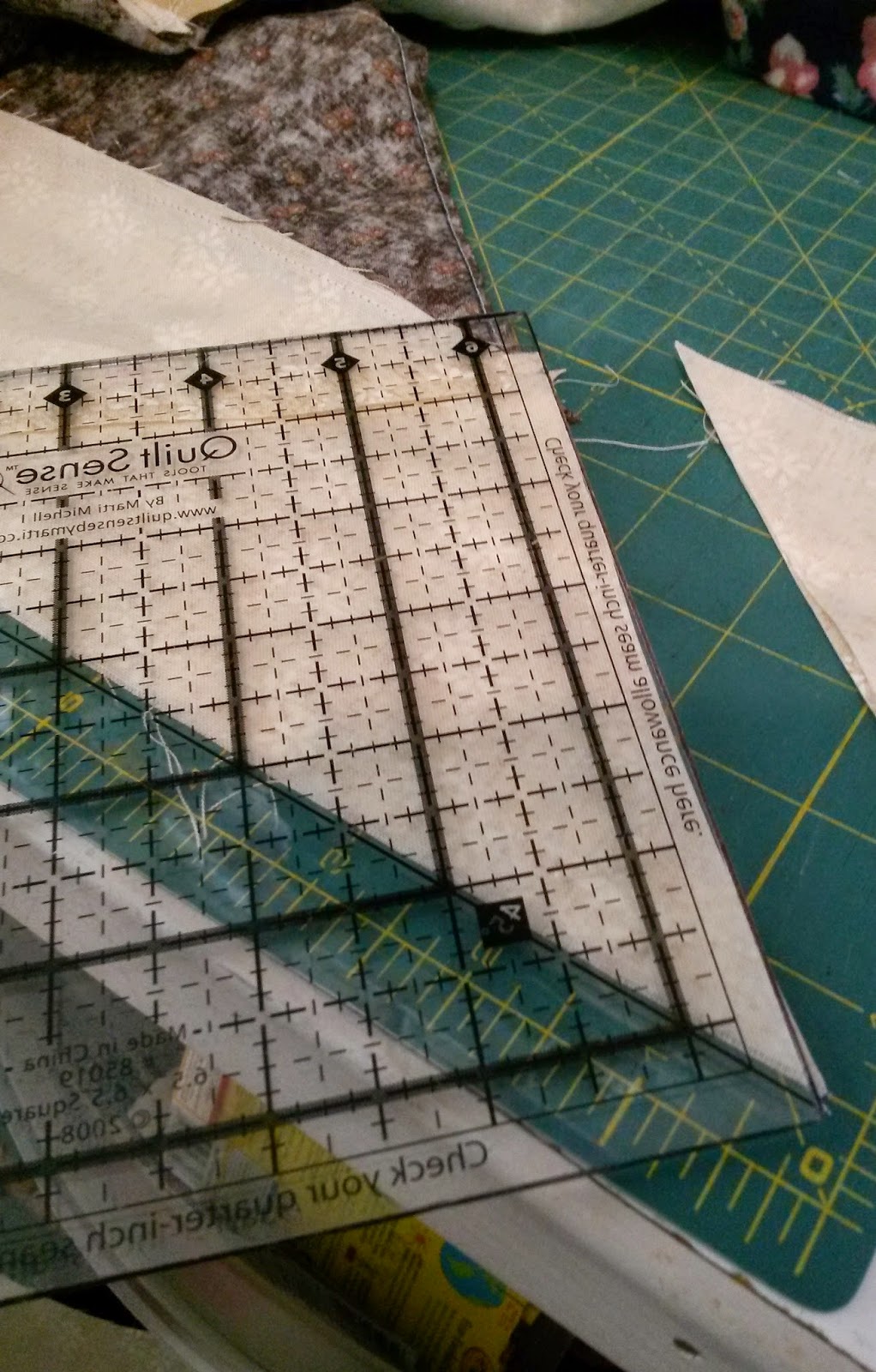 Quilting Gone Amuck: Mitered Corner Borders