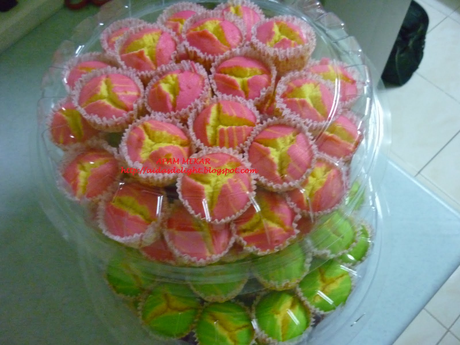 Aida's Delight: Apam Mekar..