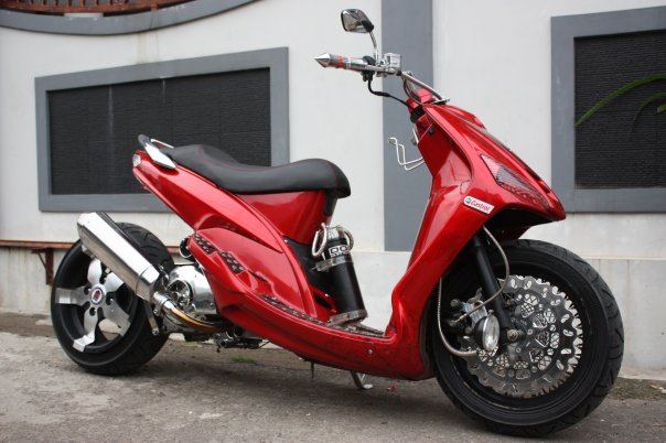 Modifikasi Yamaha Mio Lowrider