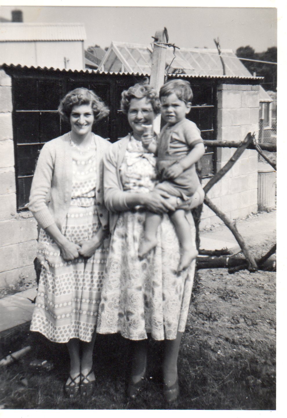 Kiki Nakita: The Baker Family (7 generations)