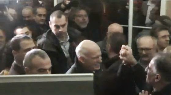 ΔΕΝ ΕΧΟΥΜΕ ΣΩΤΗΡΙΑ... ΒΙΝΤΕΟ: ΟΣΟ ΥΠΑΡΧΟΥΝ ΤΟΣΟΙ ΚΑΘΥΣΤΕΡΗΜΕΝΟΙ ΠΟΥ ...