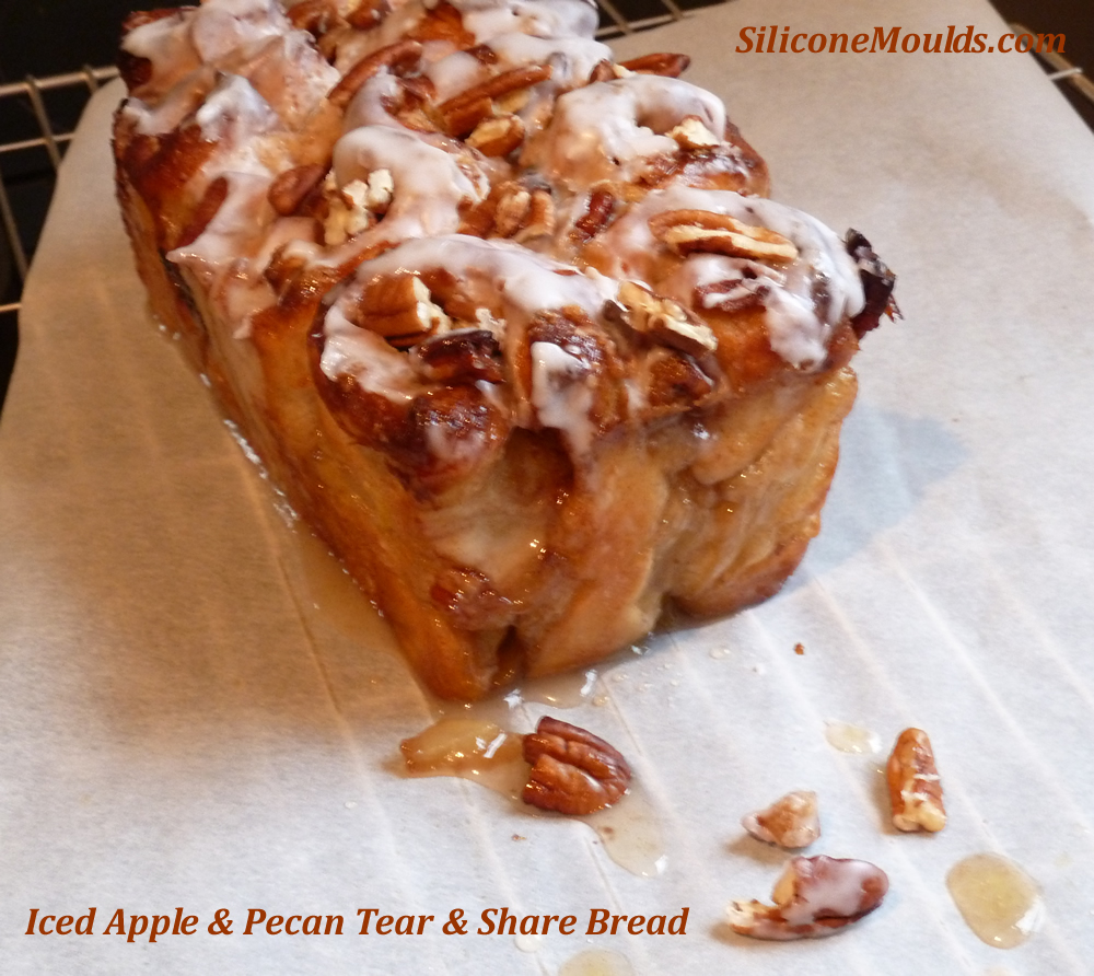 SiliconeMoulds.com Blog: Two Tear & Share Loafs from one basic bread recipe