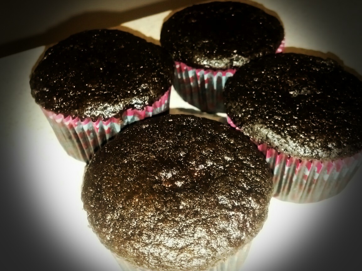 Cupcakes AMOR-diditas: Sorpresa de chocolate...