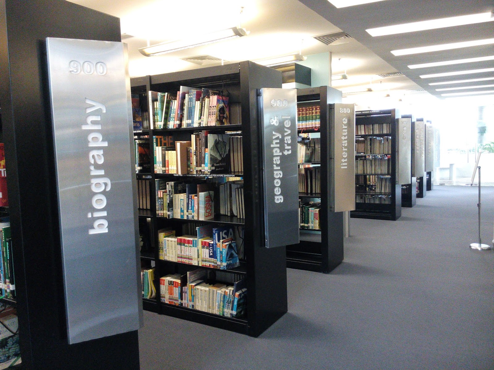 借古喻今&我的阅读后记: Perpustakaan Raja Tun Uda Shah Alam, 莎亚南图书馆