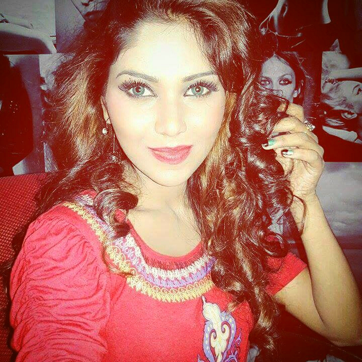 Fatima Sayyed Photo Gallery - Latest Movie Updates, Movie Promotions ...