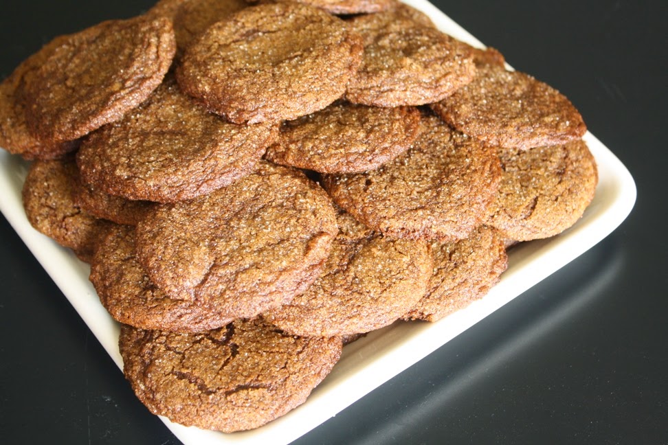 Of Winds and Water: Molasses Crinkles