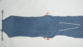Twisted-Stitch Stockings Upper Foot Completed – Ann Budd Knits
