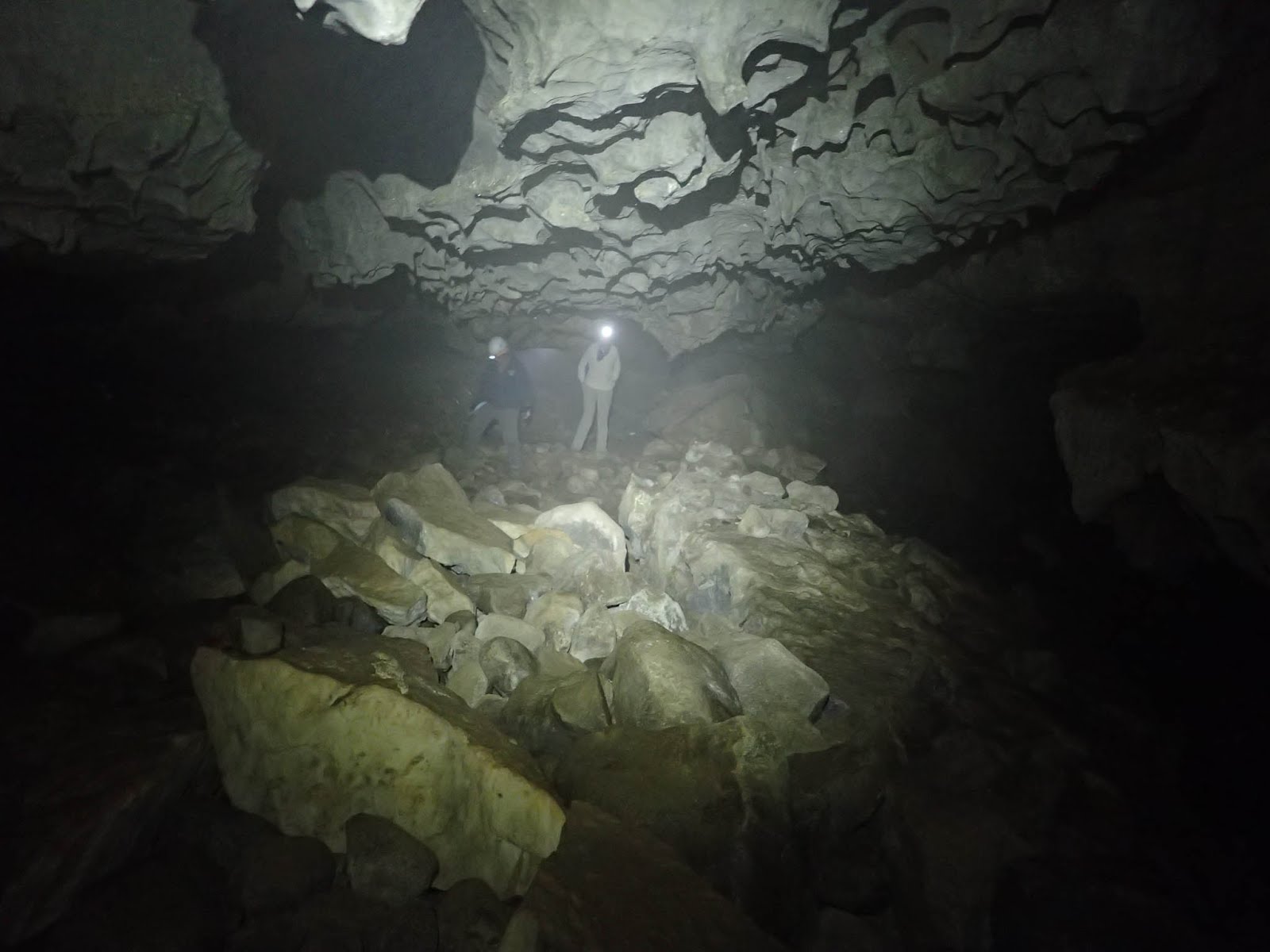 Vandever Mountain, Cirque Cave, & White Chief Caves In Mineral King WTC ...