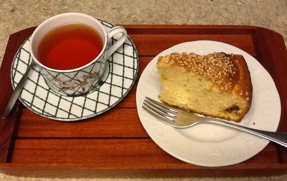 Bolo turco de figo com amêndoa e gergelim