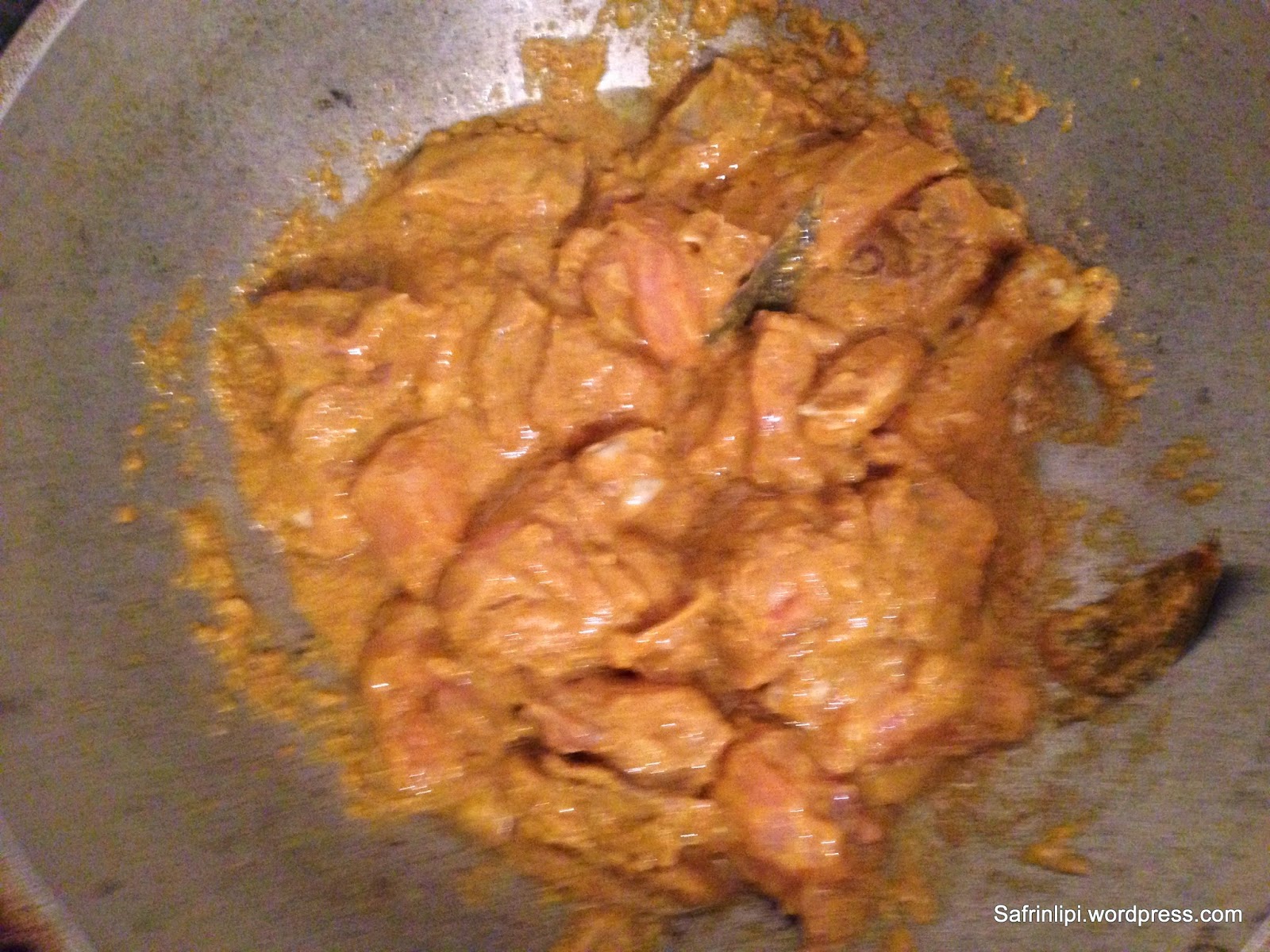 Safrinlipi: Chicken bhuna চিকেন ভুনা বা মুরগির মাংস ভুনা