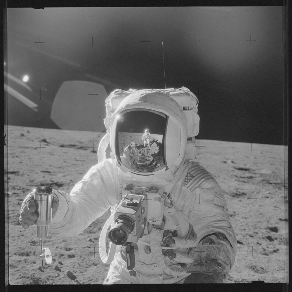 Some Stunning Photos Of Apollo Program Conducted From 1961 To 1975 ...