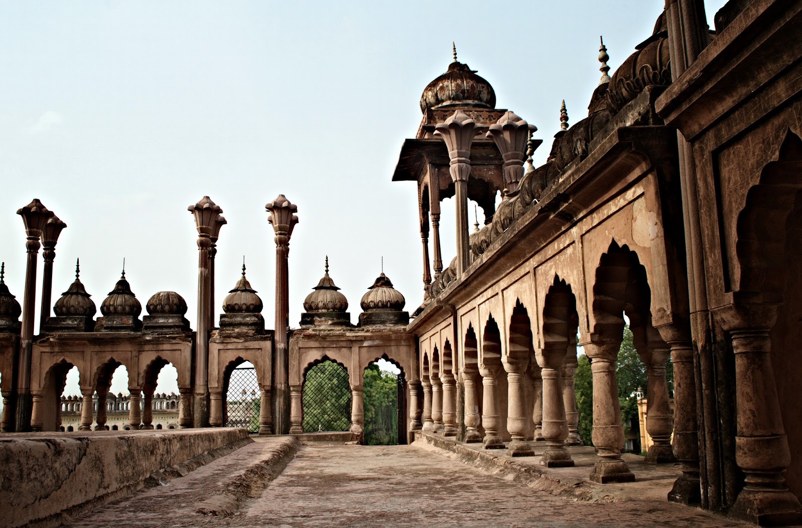 A glimpse into the heart of Lucknow, India : Must do's - Tales of Two